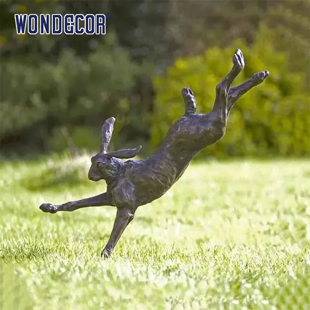 40cm Bronze Rabbit Garden Statue Human Size For Zoo Decoration